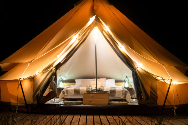 How to Create a Comfortable Tent Interior: Tips and ideas - Tent Wanderers