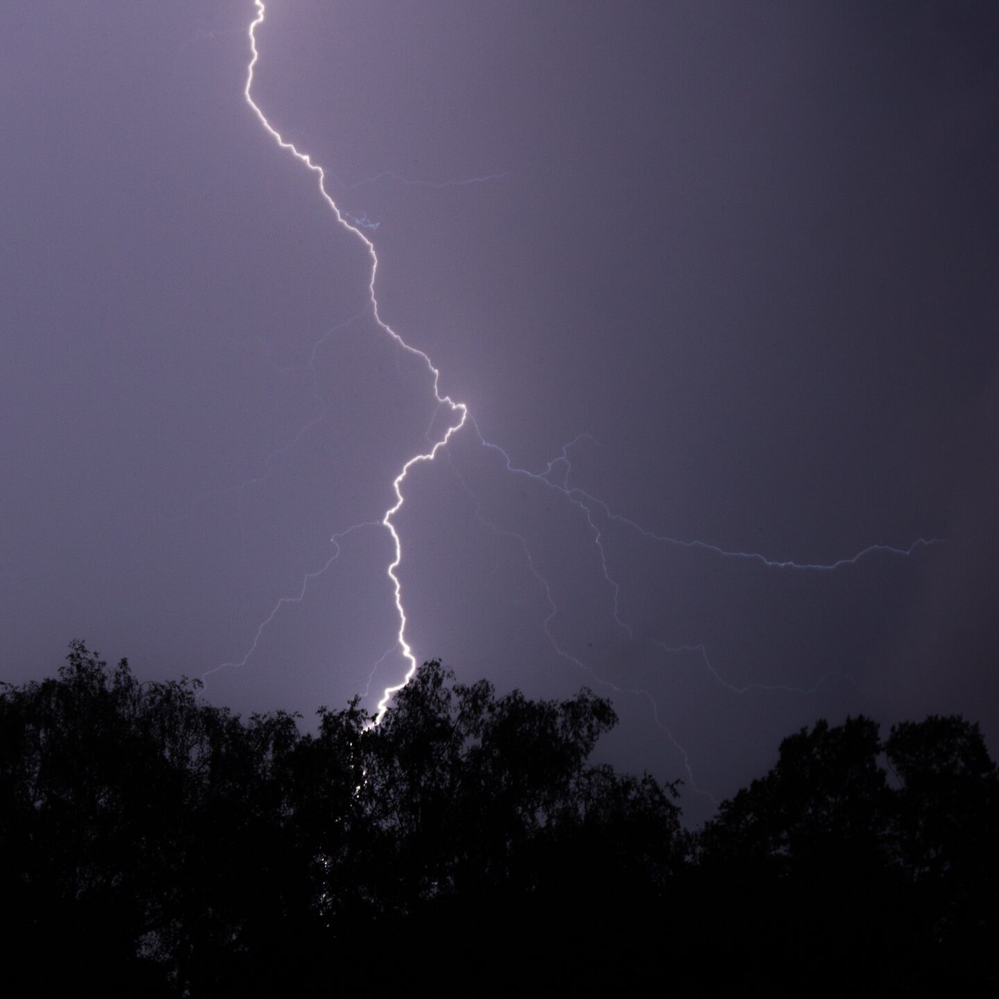 How to Stay Safe From Lightning While Camping and Hiking Tent Wanderers